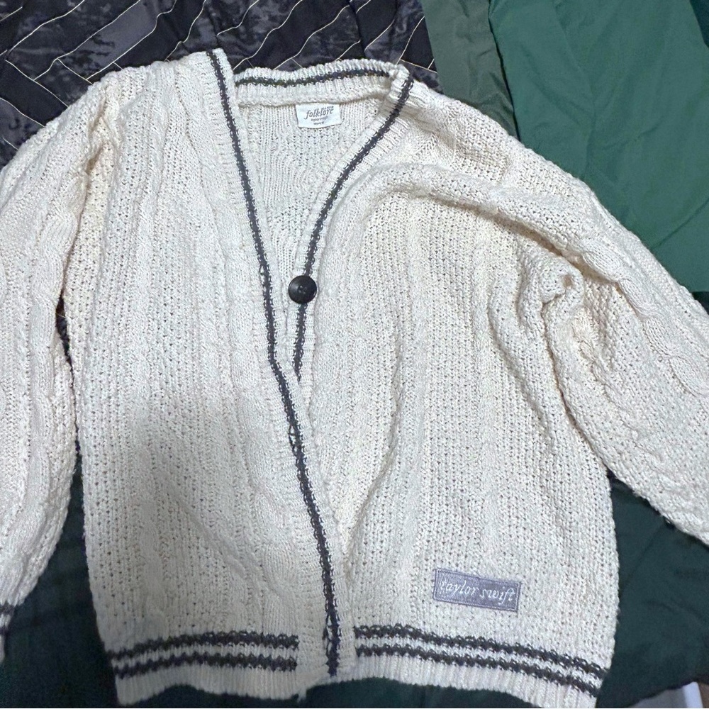 Taylor Swift Folklore Cardigan Official - Gem